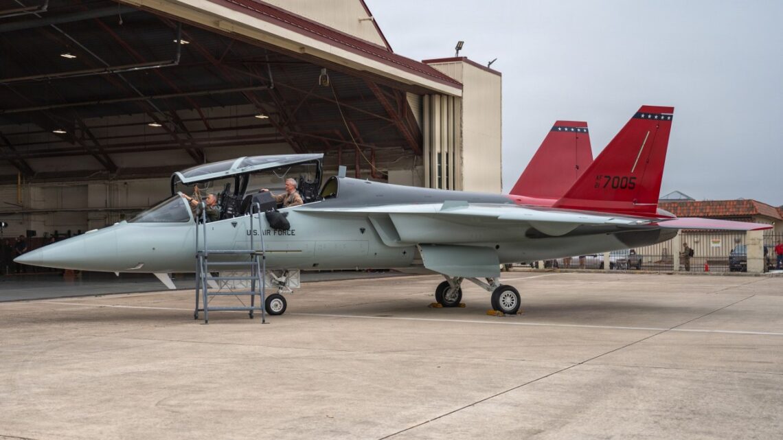 USAF wyszkolił pierwszych instruktorów do służby na T-7A | Konflikty.pl